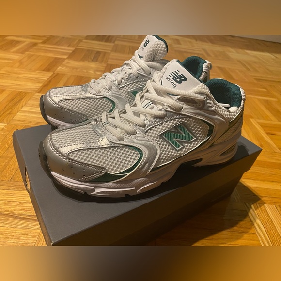 New Balance | Shoes | New Balance 53 In Whitegreen Size 45mens 6 In ...